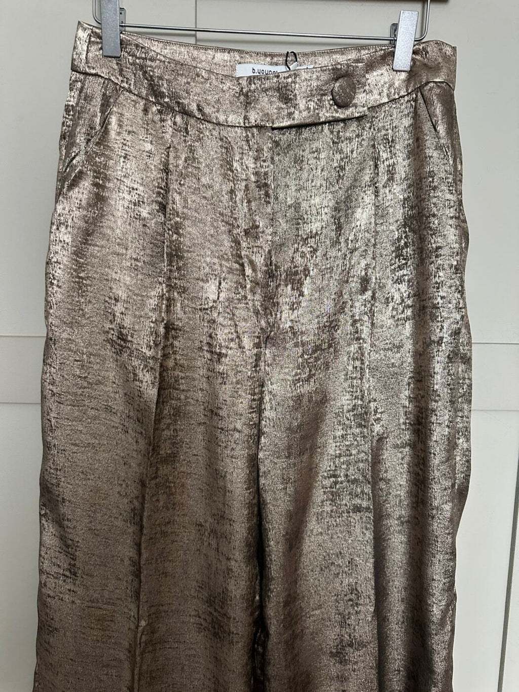 Dalona Trousers with Metallic Finish by BYoung - Gold Mix – Bricks ...